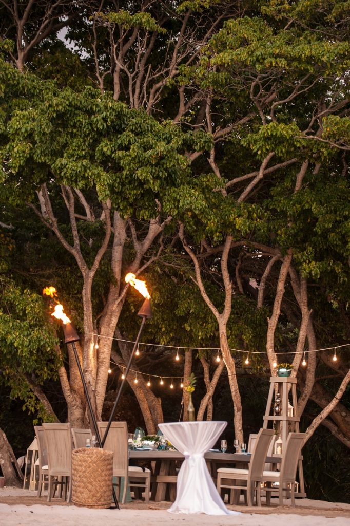 PLANNING IDEAS | 4 IDEAS FOR GIVING YOUR GUESTS A MEMORABLE WELCOME PARTY