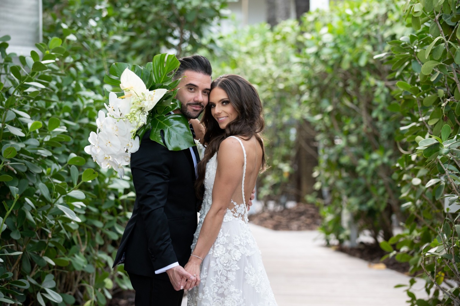 A Chic Cosmopolitan Wedding at the W South Beach with a Floridian Theme ...
