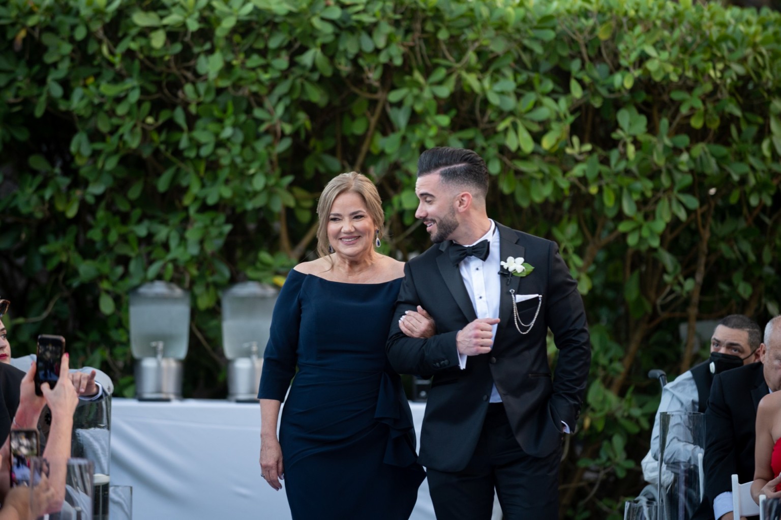 A Chic Cosmopolitan Wedding at the W South Beach with a Floridian Theme ...