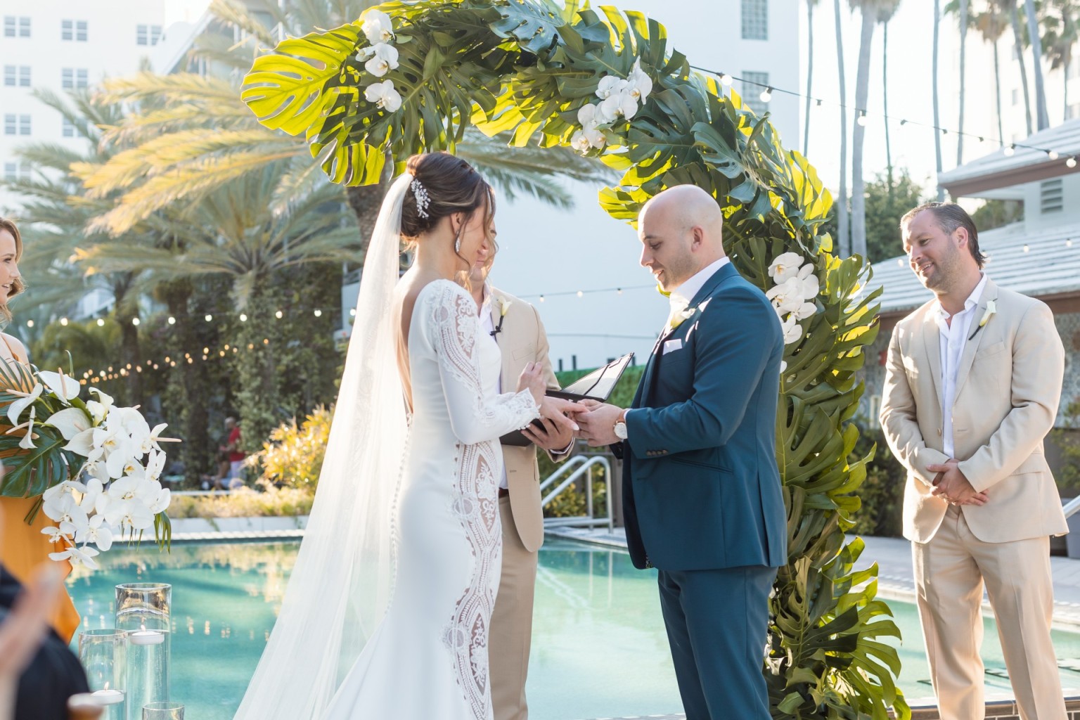 An Elegant Poolside Wedding at The National Hotel in Miami - Wedding ...