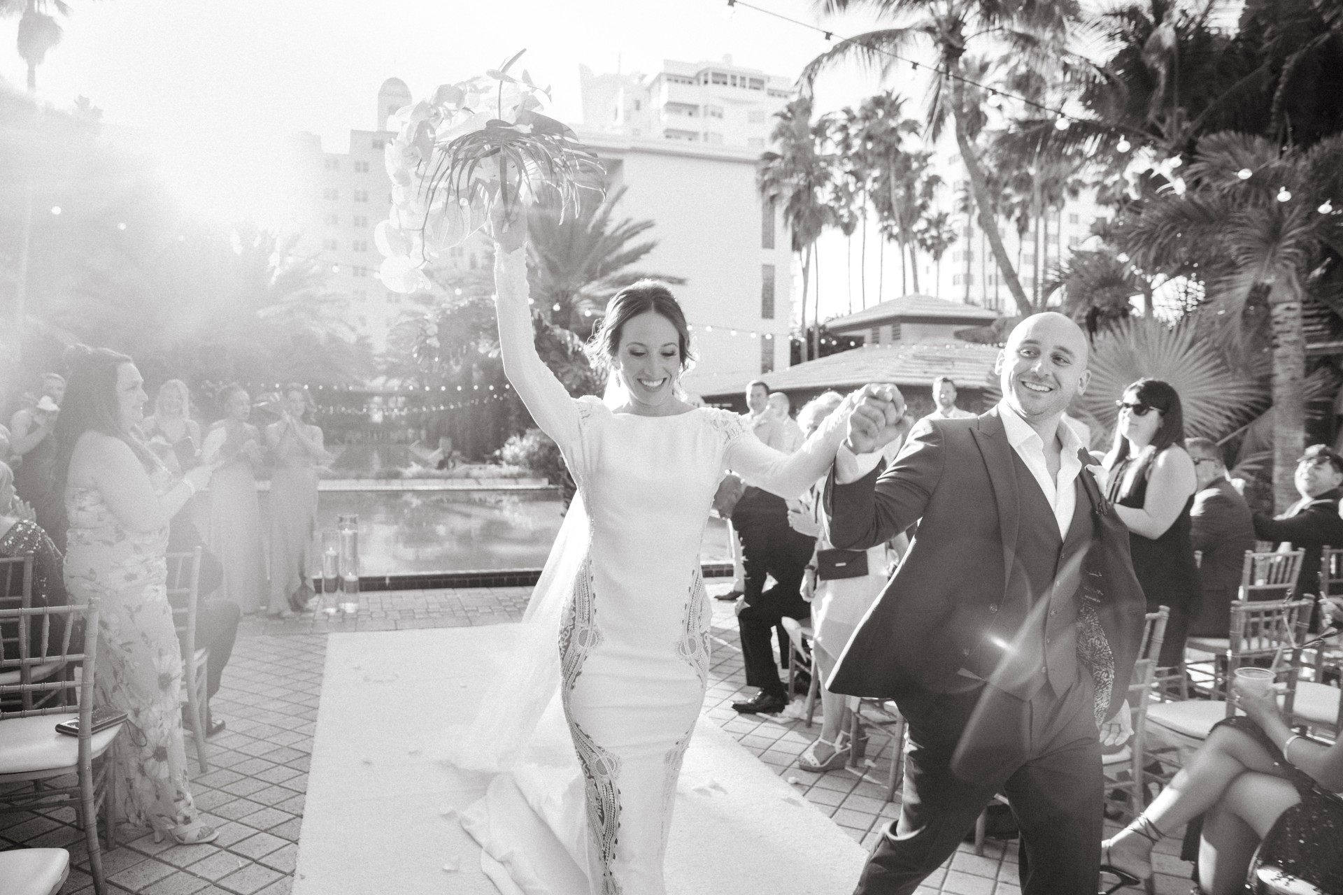 An Elegant Poolside Wedding at The National Hotel in Miami - Wedding ...