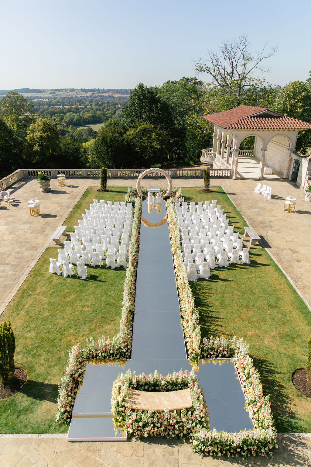 A Romantic English Countryside Wedding at Cliveden House - Wedding ...