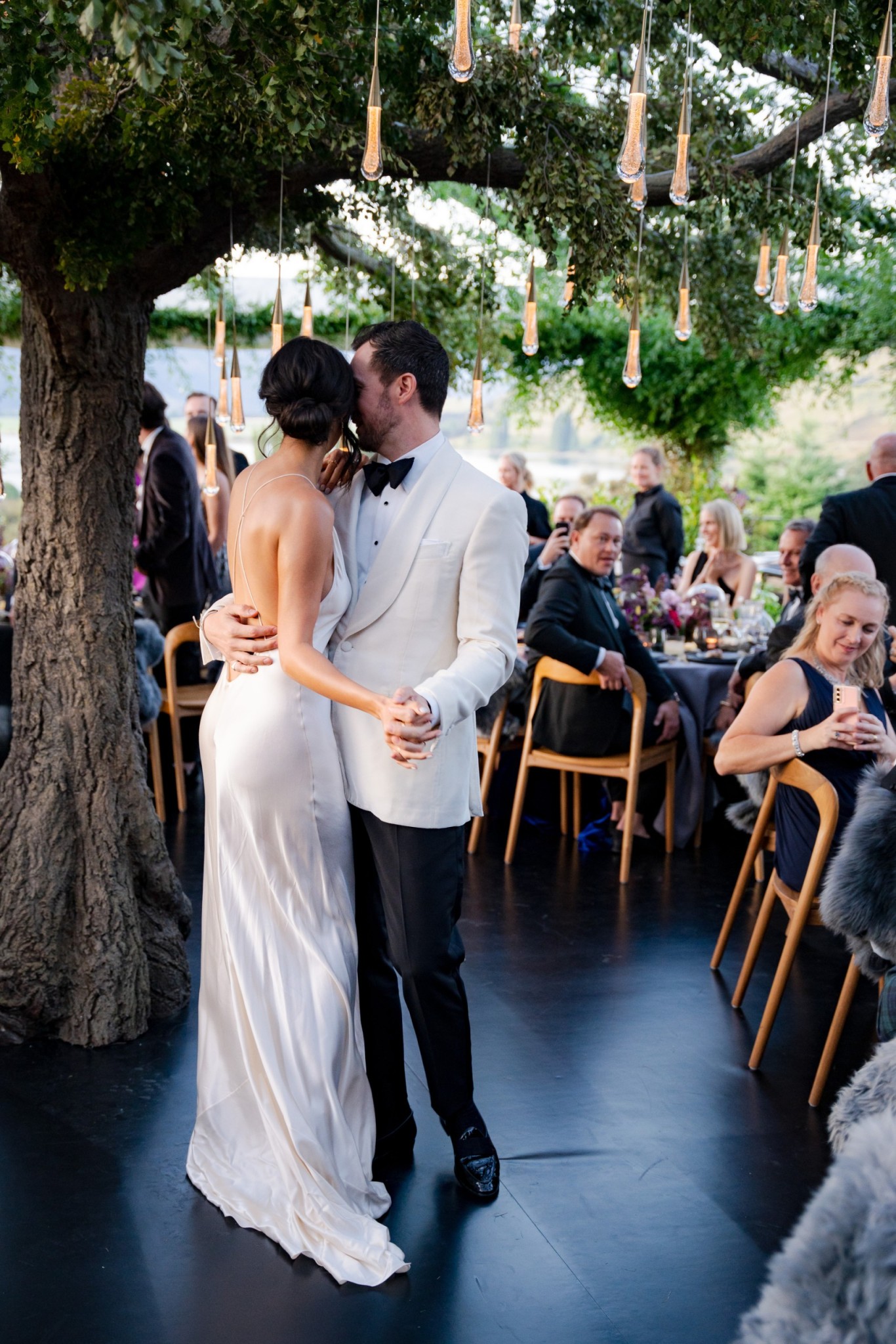 A Destination Wedding in New Zealand Planned by Colin Cowie - Wedding ...