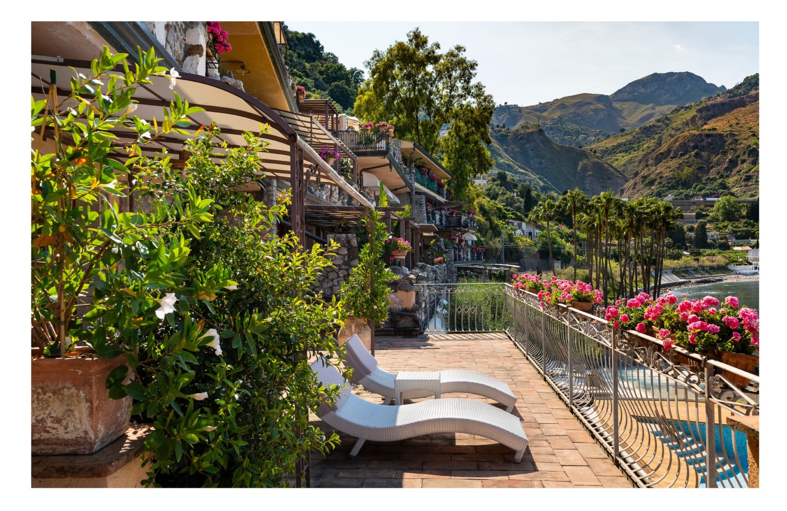 The Alluring Atlantis Bay Hotel: An Enchanting Destination for Weddings ...