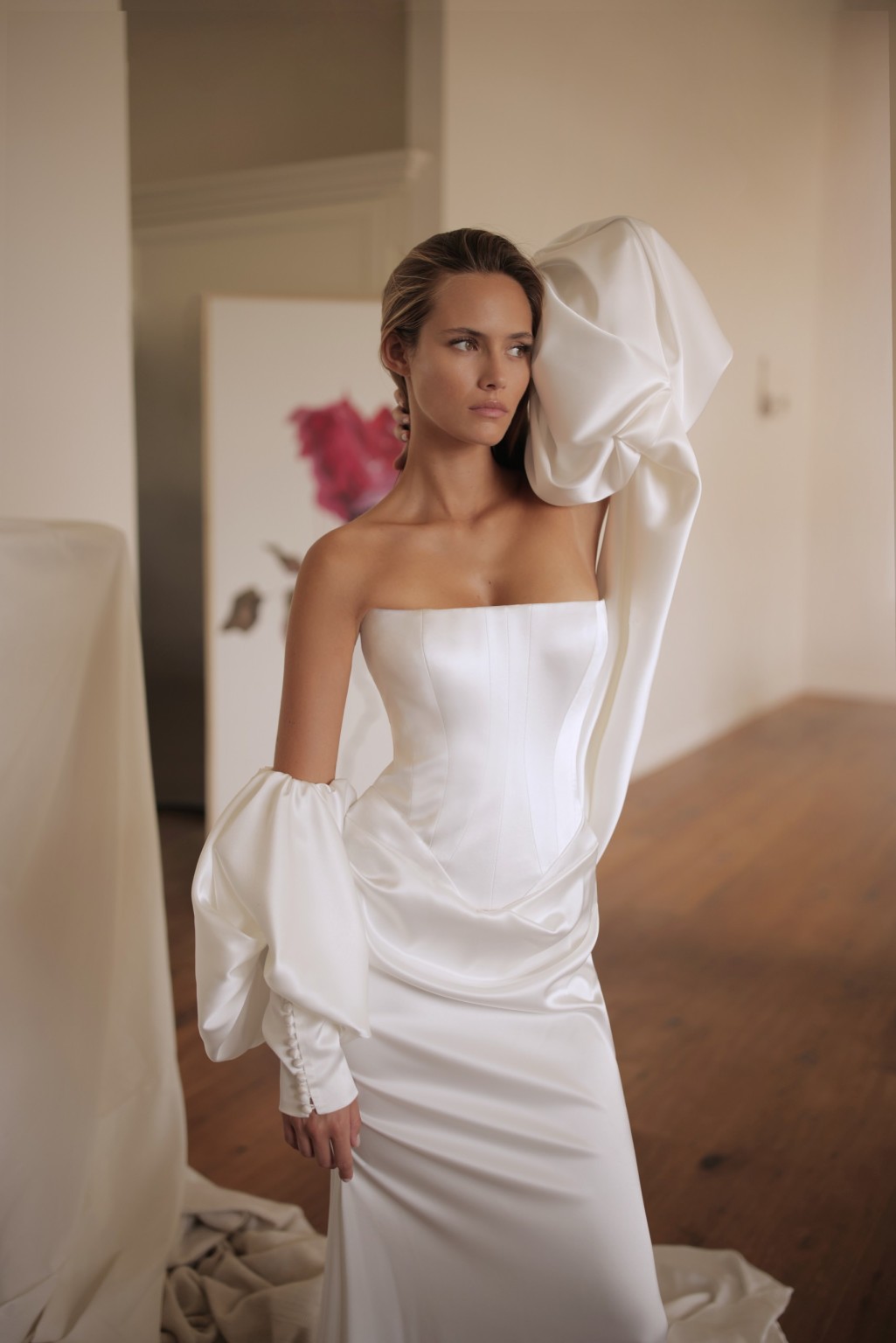 Lihi Hod - Petals - Fall 2024 Bridal Collection - Wedding Style Magazine