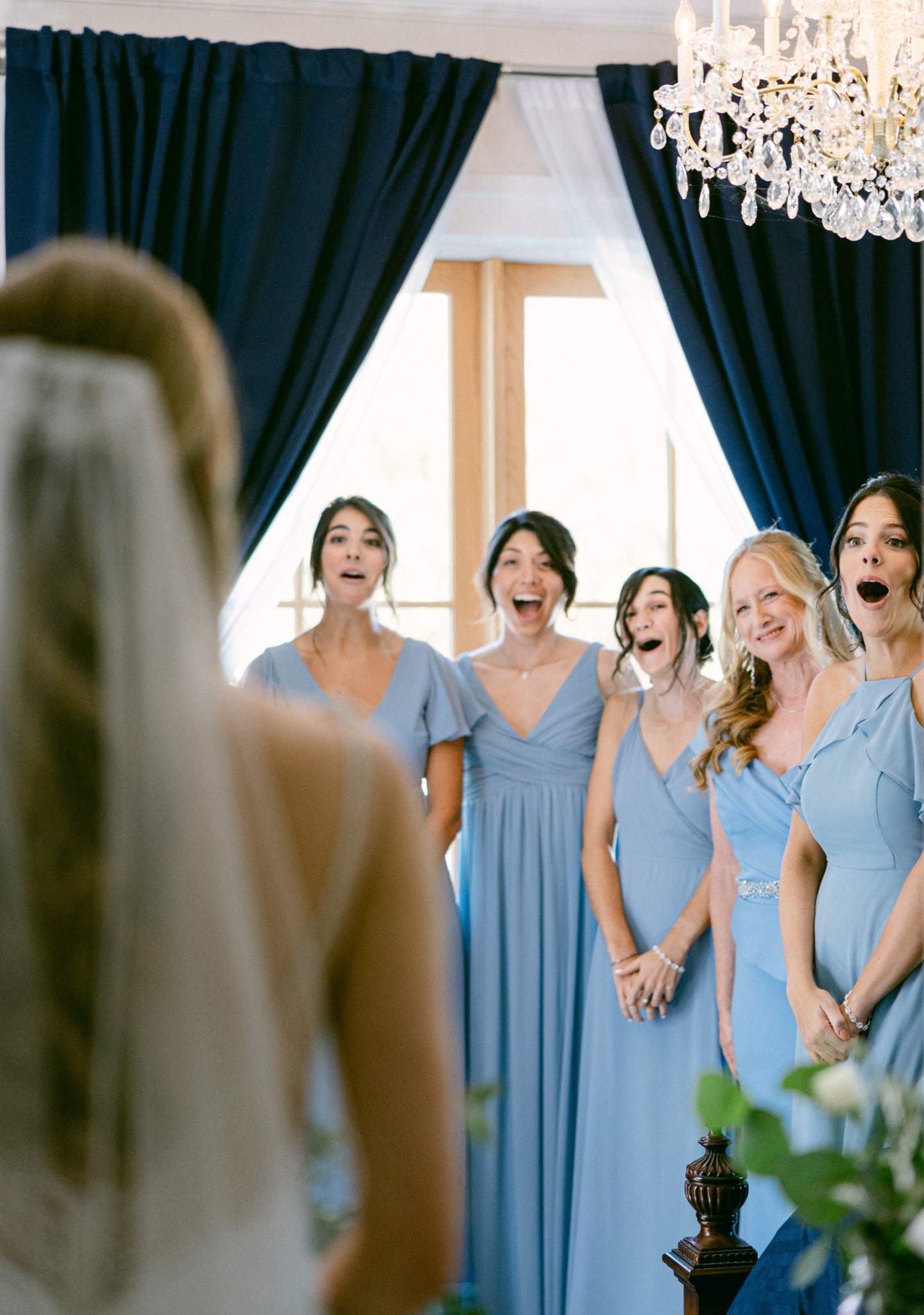 A Storybook Finger Lakes Wedding at the Inn at Taughannock Falls ...