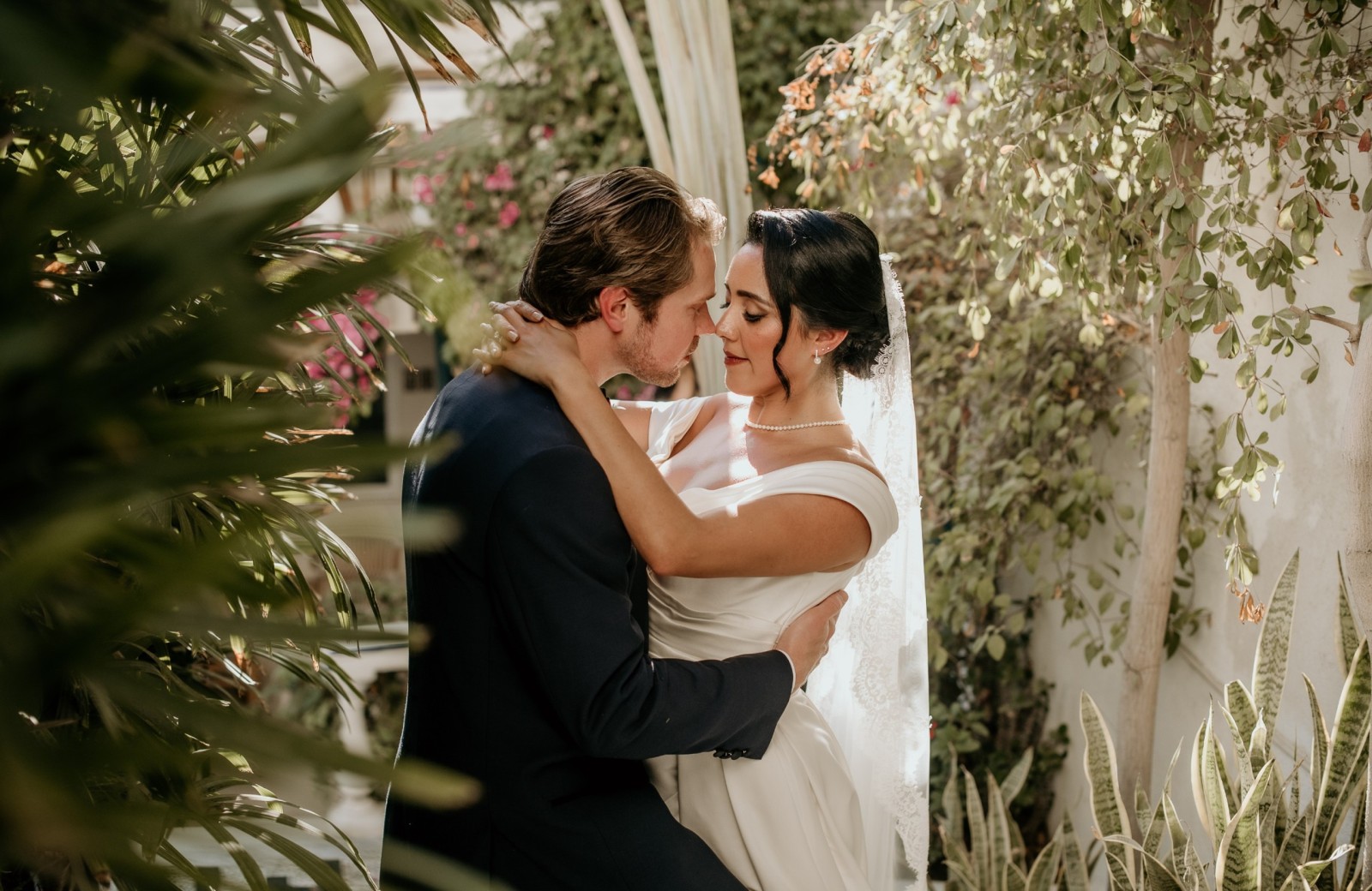 A Destination Wedding in Cabo with Timeless Charm and Old-World Mexican ...